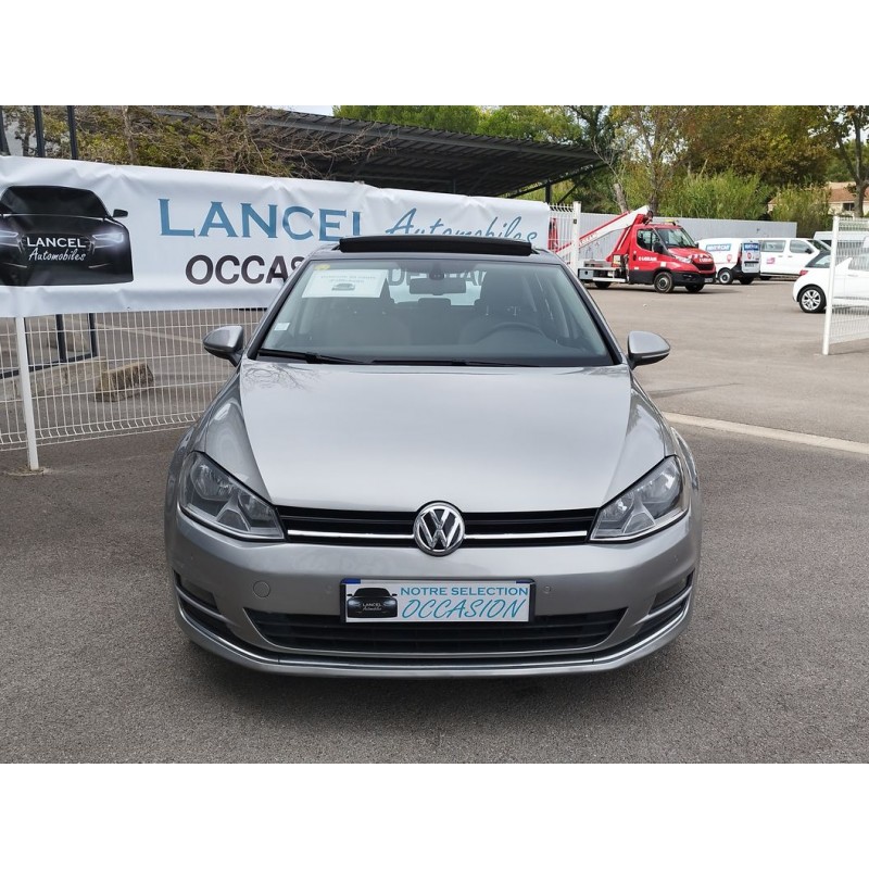 VOLKSWAGEN GOLF VII 2.0 TDi 150CH FAP CARAT + Toit Ouvrant 5 Portes